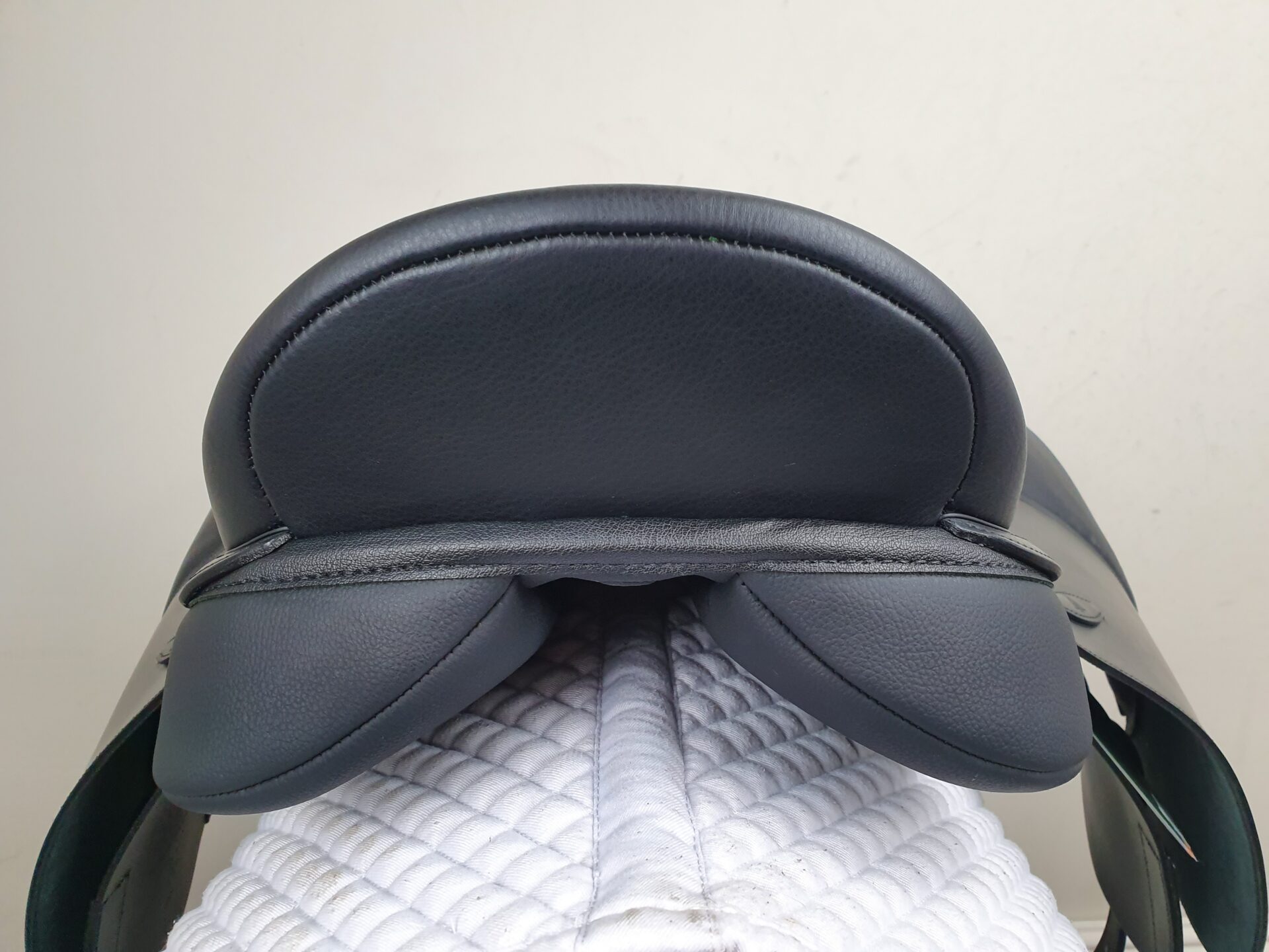 Arena Cob Dressage Adjustable Saddle | The Saddle Bank