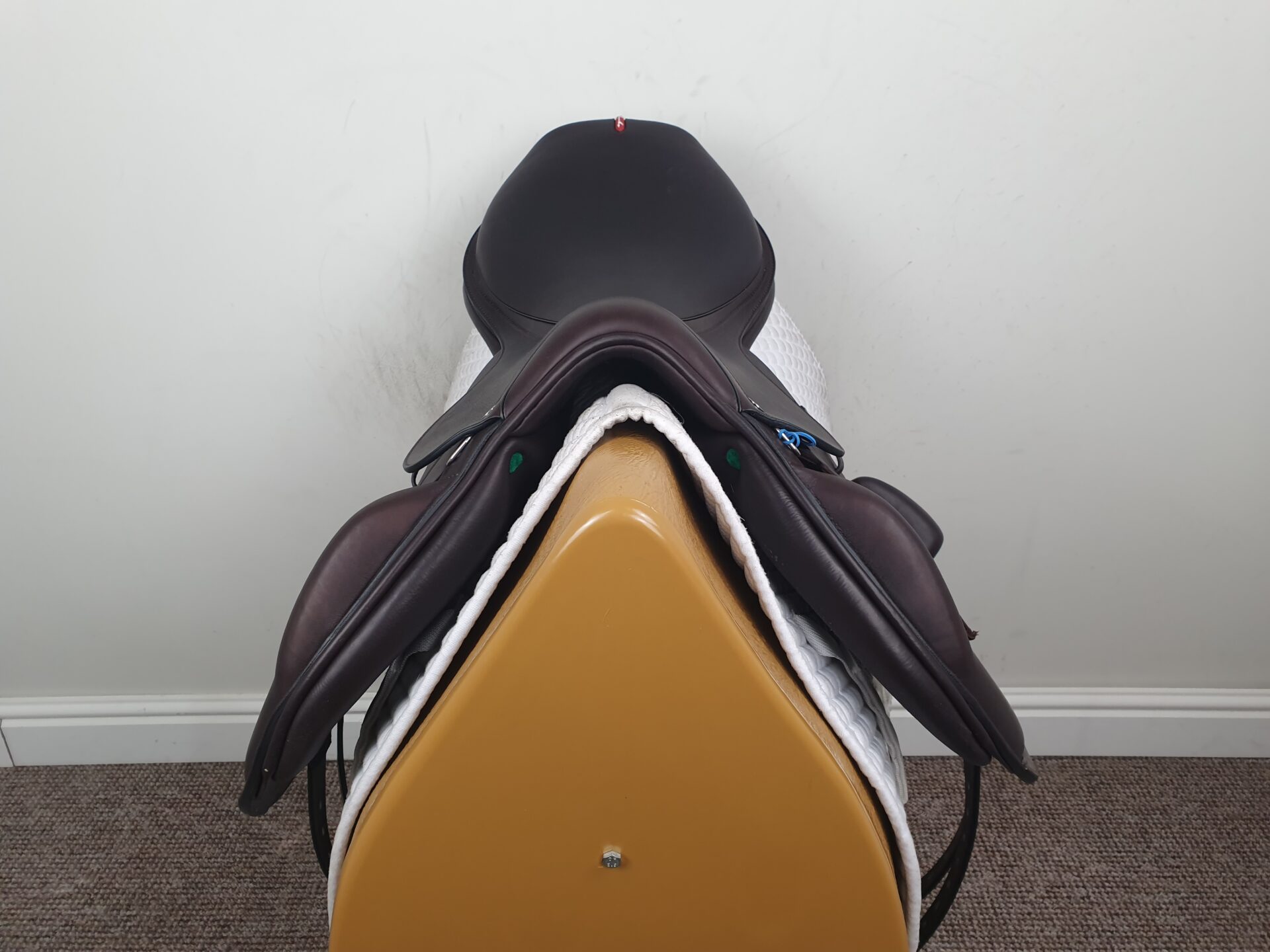 17.5 inch Equipe Synergy Special Monoflap Jump Brown Medium 2021 | The ...