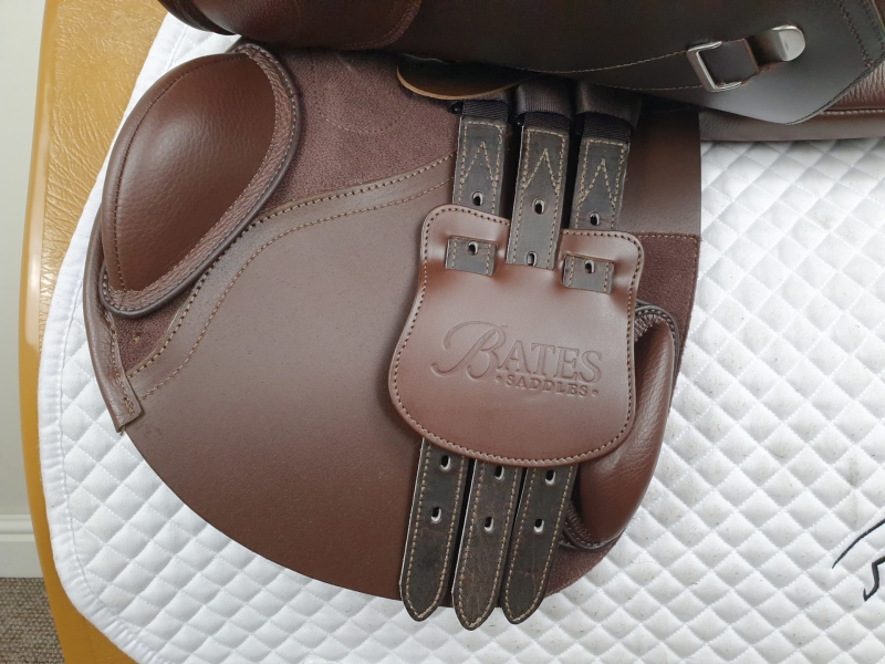 17 inch Bates Elevation DS Deep Seat Opulence + Brown Adjustable - N0893