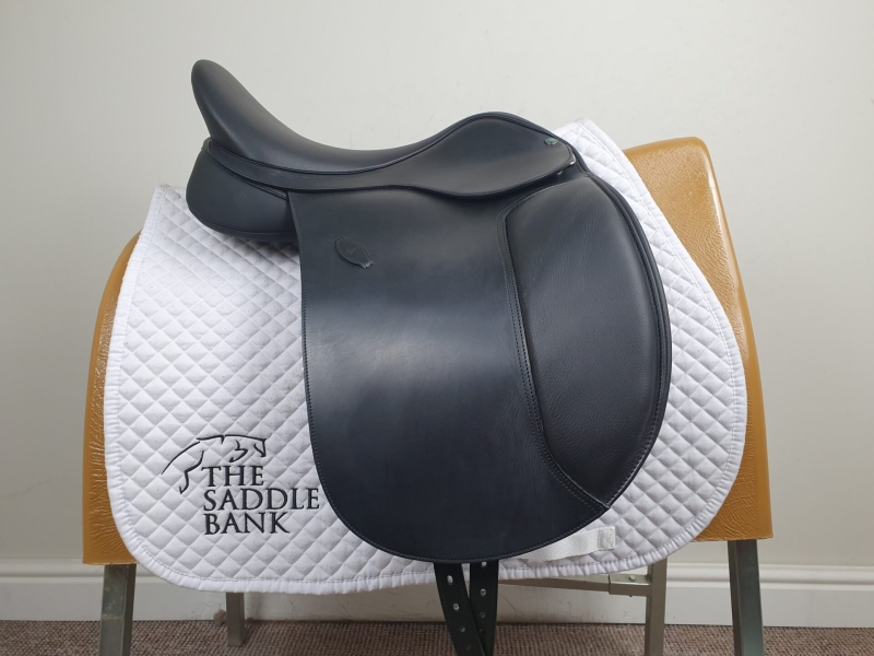 Arena Cob Dressage Adjustable Saddle | The Saddle Bank