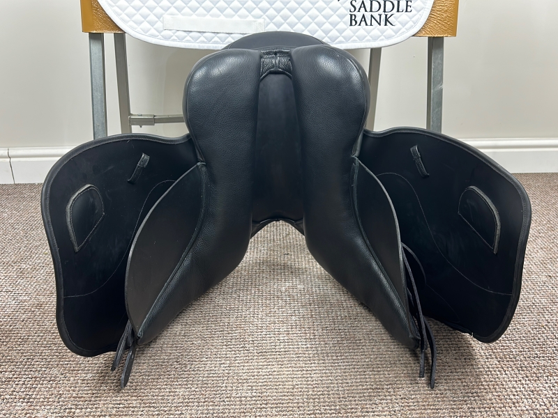 17 inch Chunky Monkey Hybrid VSD Black Extra Wide - S5436