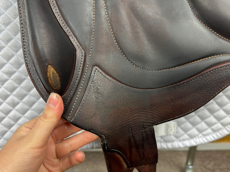 18 inch Devoucoux Chiberta Lab Brown Medium - S5398