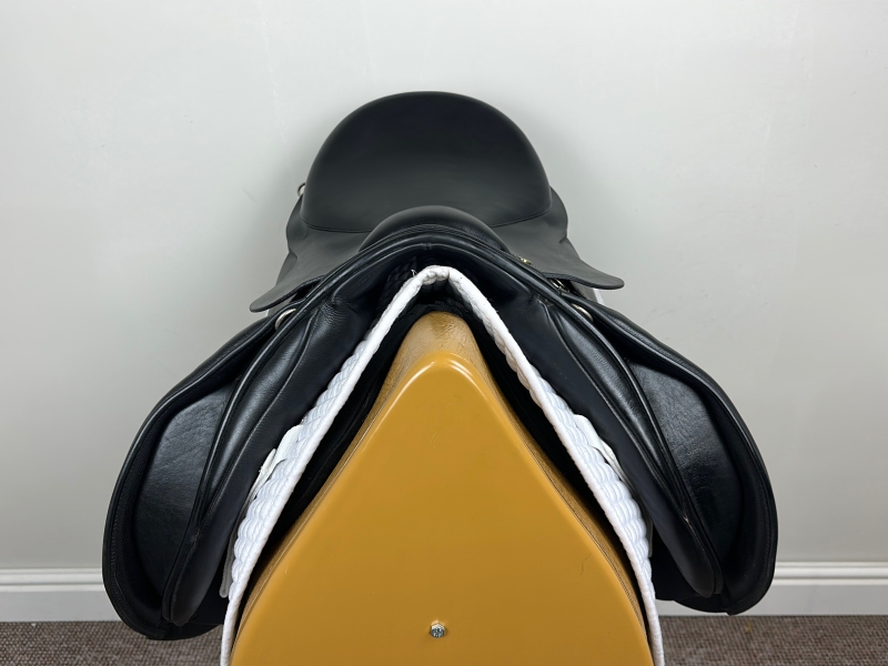 17 inch Ideal FWB VSD Black Extra Wide - C3237