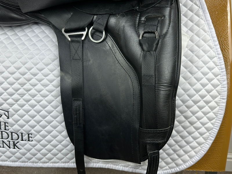 17.5 inch Kent and Masters S-Series High Wither Dressage Surface Block HDS Black Adjustable - S5509