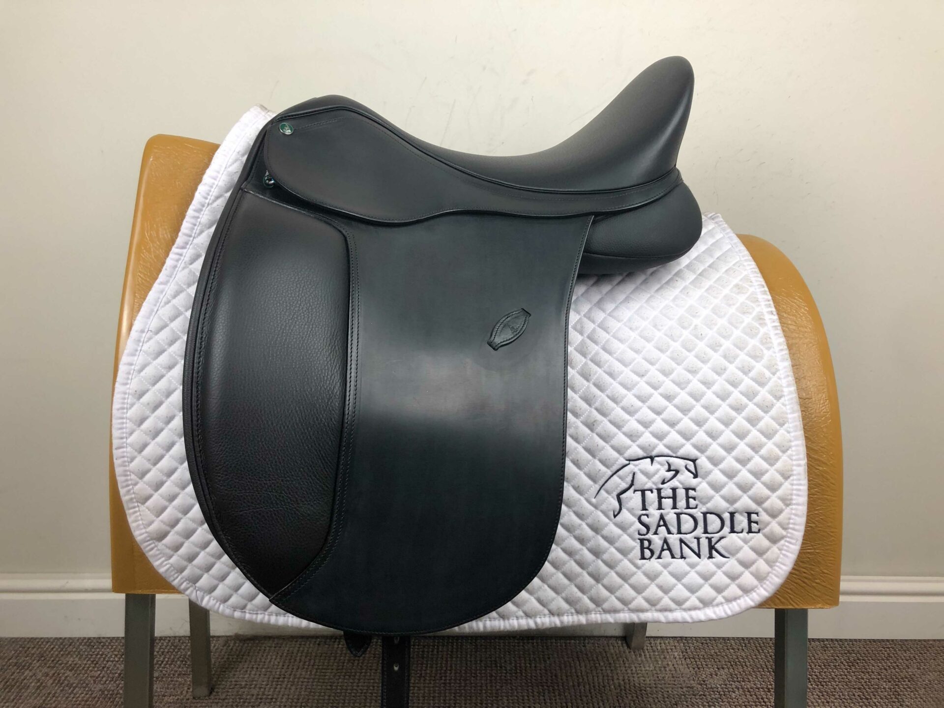 Arena Dressage Adjustable Saddle | The Saddle Bank