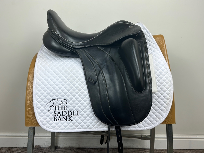 17.5 inch Fairfax Rebecca Hughes MDR Black Adjustable - S4788