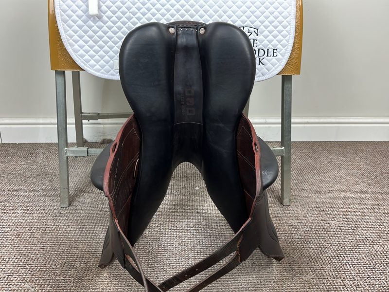 18 inch Devoucoux Chiberta Lab Brown Medium - C2784