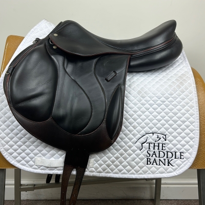 Devoucoux Saddles | The Saddle Bank