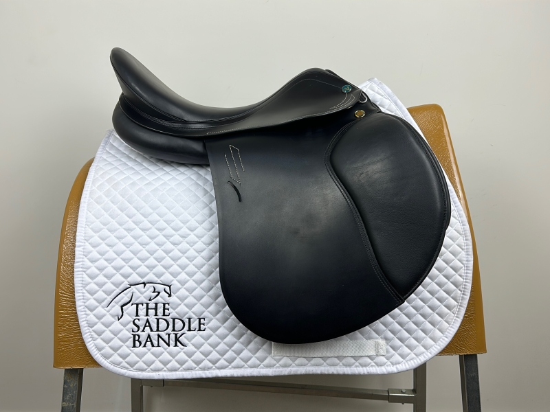 17 inch Prestige Roma VSD Black Medium Wide - C2891