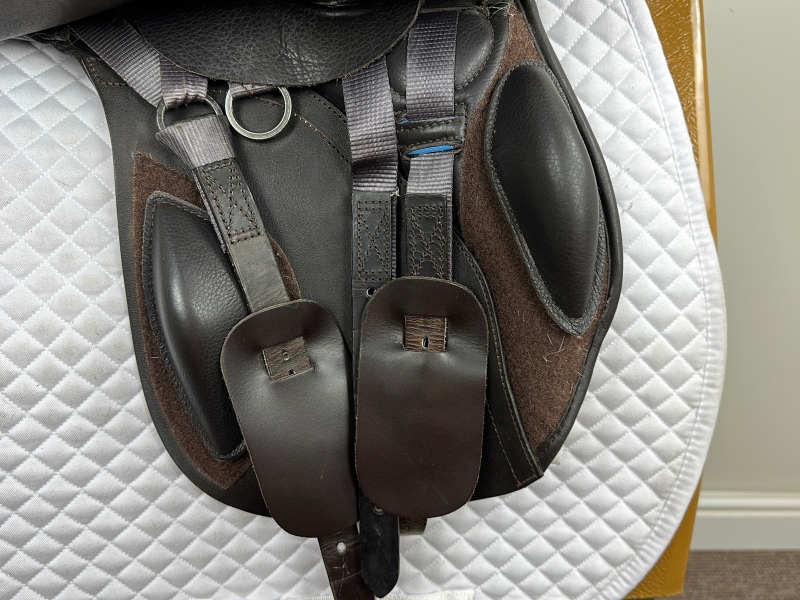 16 inch Kent and Masters Pony Club Long Leg MLL Brown Adjustable - S5082