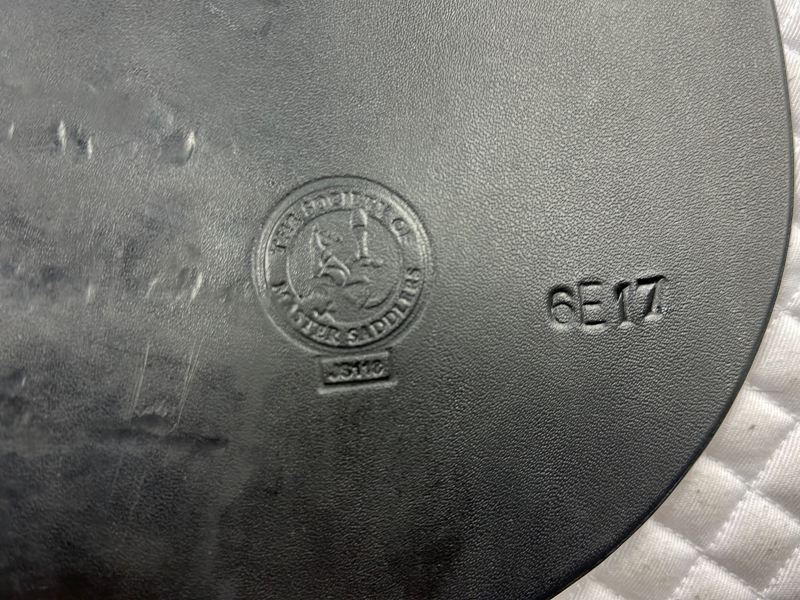 17 inch Jeffries Falcon Adler VSD Black Medium - C3012