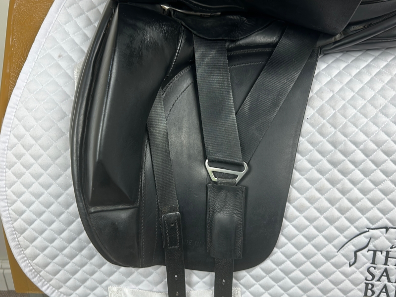 17 inch Ideal Jessica Dressage Black Wide - C2949