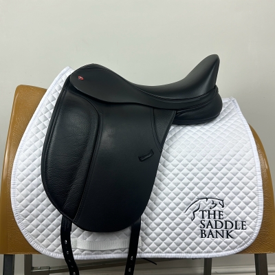 Thorowgood dressage Saddles | The Saddle Bank