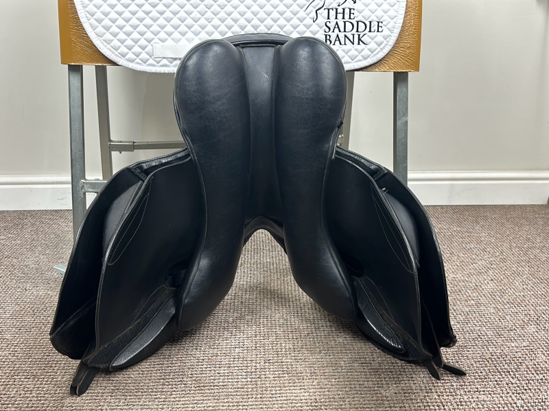 17.5 inch Thorowgood T8 Anatomic GP MGA Black Adjustable - S5937