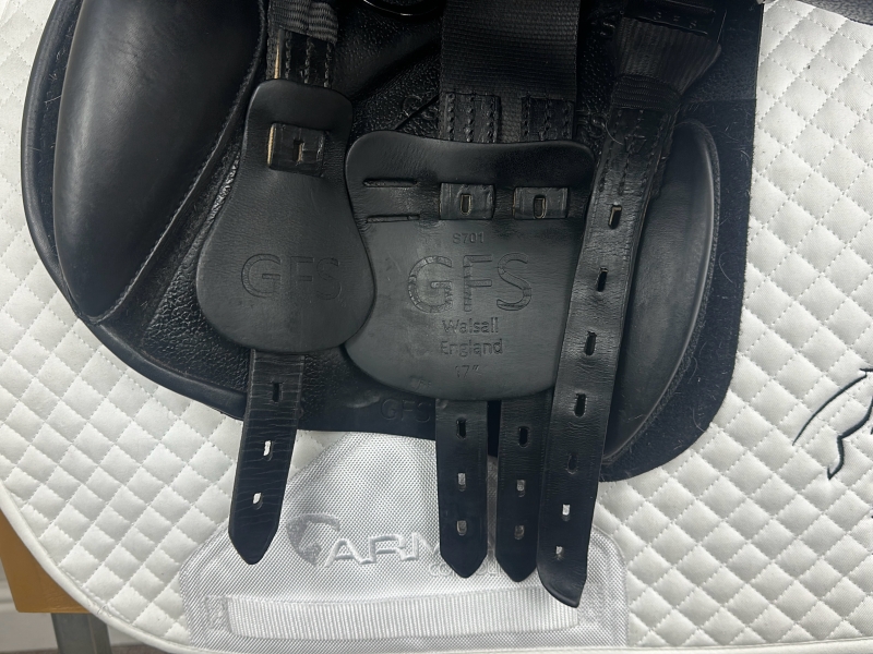 17 inch GFS Transition GP S701 Black Adjustable - S5949