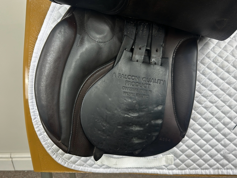 18 inch Jeffries Falcon Hawk Event Brown Medium - C3576