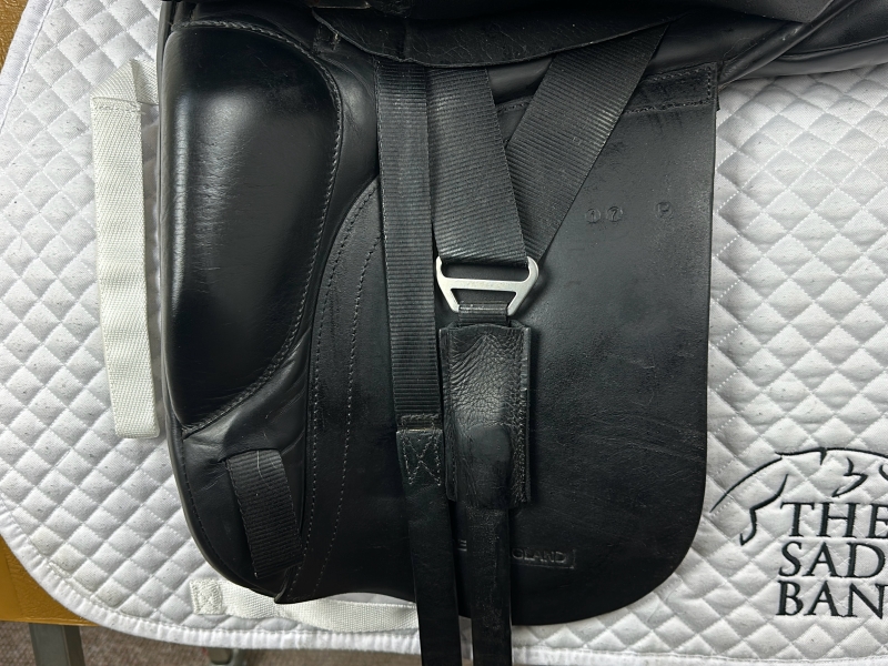17 inch Ideal Tonishia Supreme Dressage Black Wide - C3675