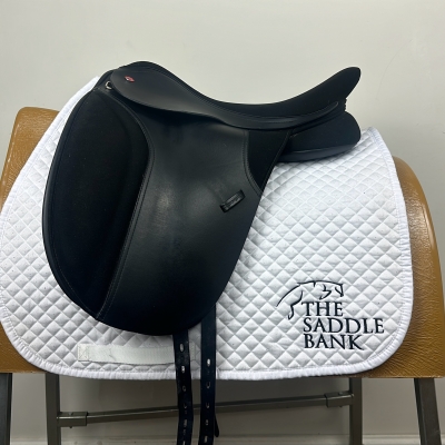 Thorowgood dressage Saddles | The Saddle Bank