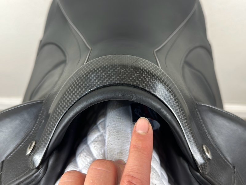 18 inch Devoucoux Makila Harmonie Black Medium Wide - C6994